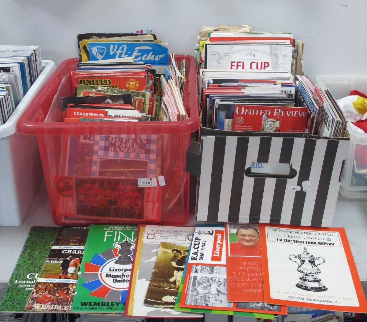 Lot 319 - Manchester United Programmes, 1970's and